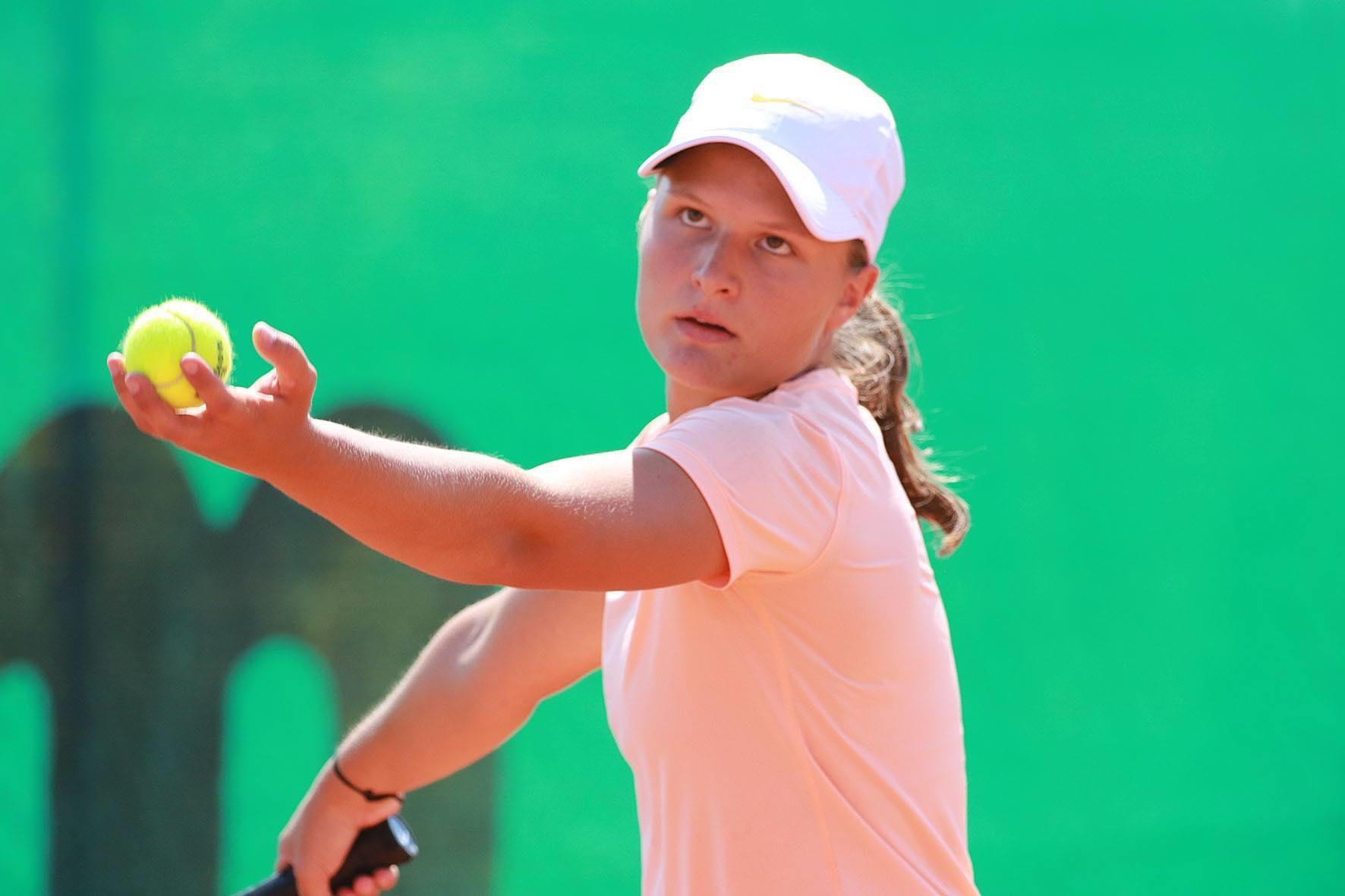 ITF: Ela Nala Milić korak do naslova v Kranju, Pia Lovrič pa v ...